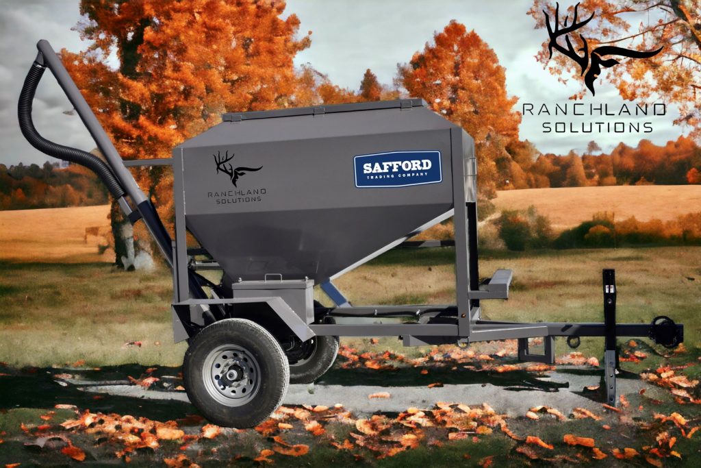 Ranchland 1.5 Ton Mobile Hopper Rear Discharge W/ Radial Tires ...